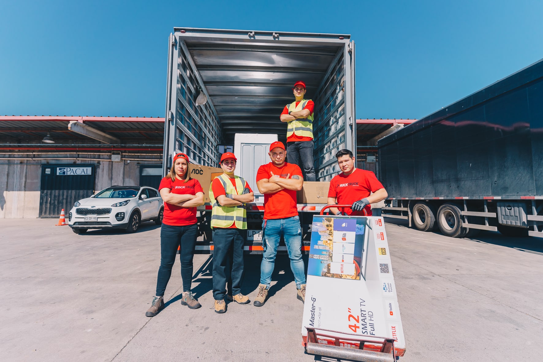 Lipigas adquiere 70% de la startup chilena de logística Rocktruck
