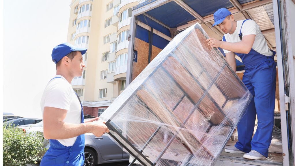 Cómo transportar muebles de forma correcta | Logística Press